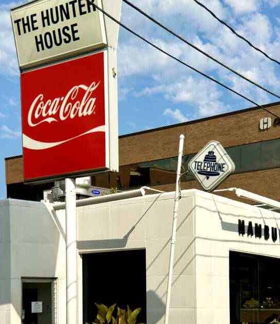 legendary michigan burger spot ftr