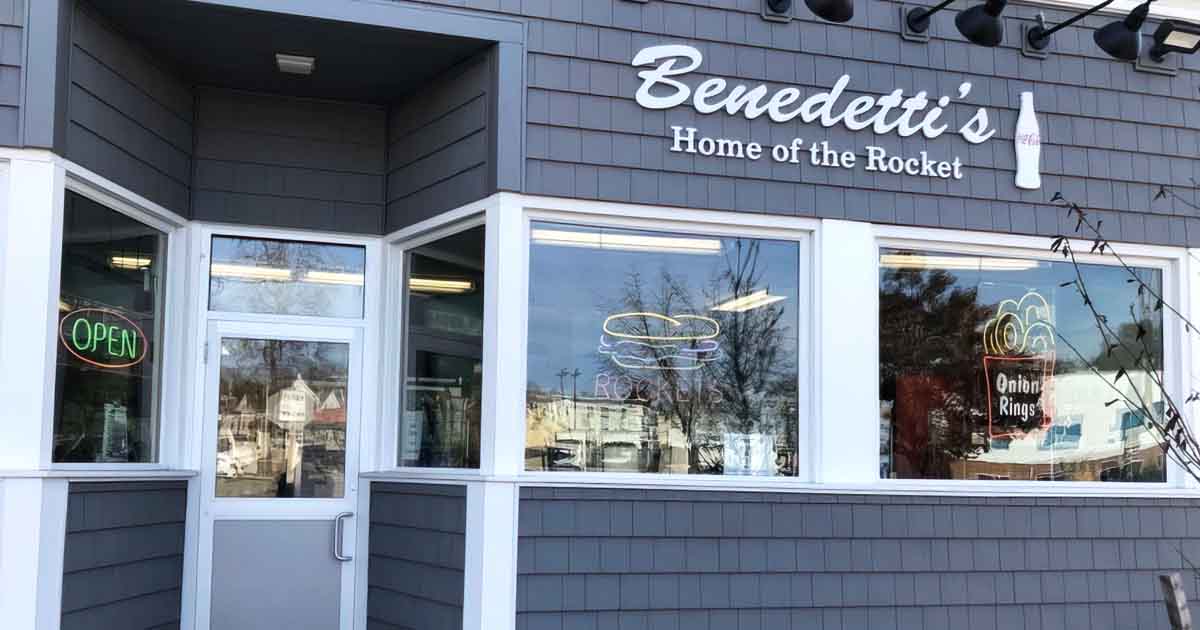 This Unassuming Massachusetts Roadside Stop Serves A Massive Two-Foot ...