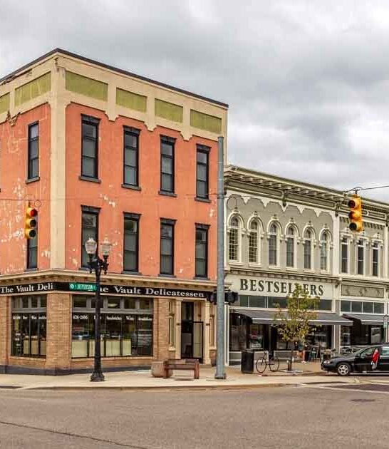 michigan town antique lover ftr