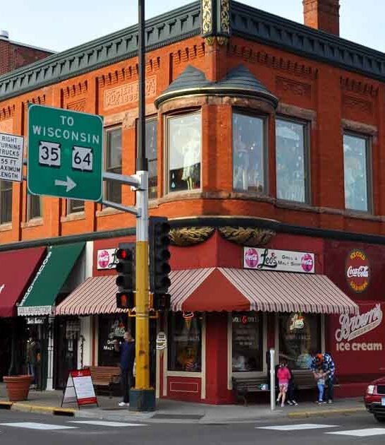 minnesota town enchanting place ftr