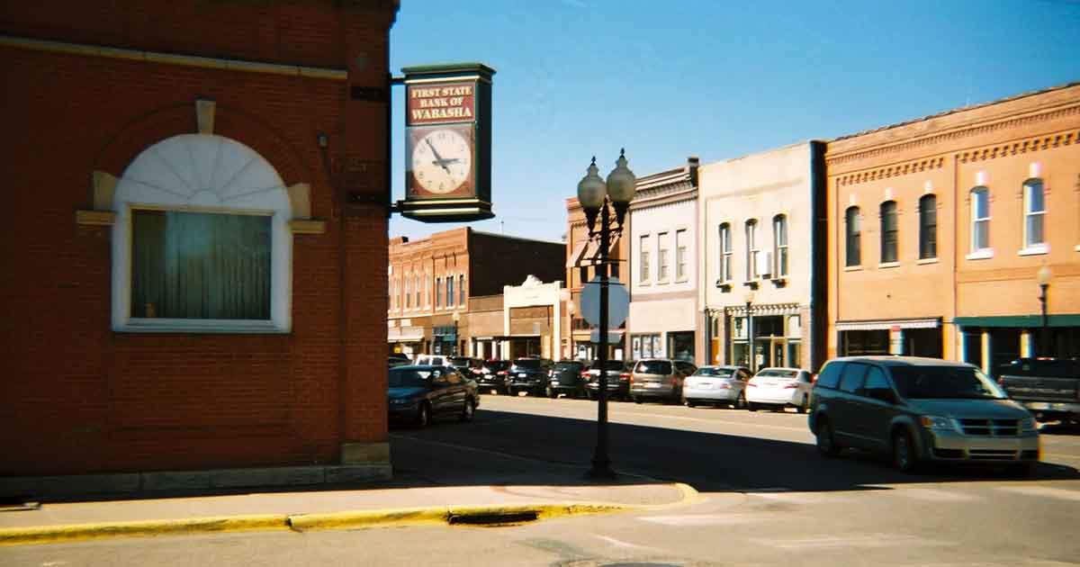 The Charming Minnesota Town That's Basically Made Of Pumpkins Each Autumn