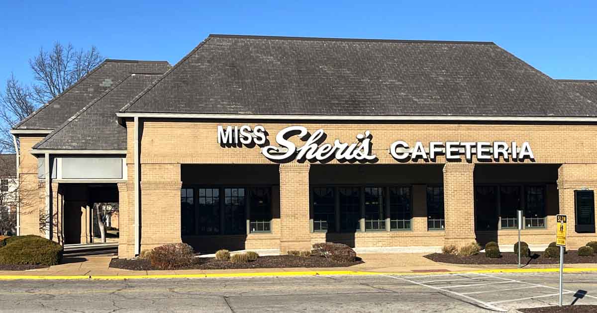 Locals Swear This Missouri Cafeteria Has The State's Best Home Cooking