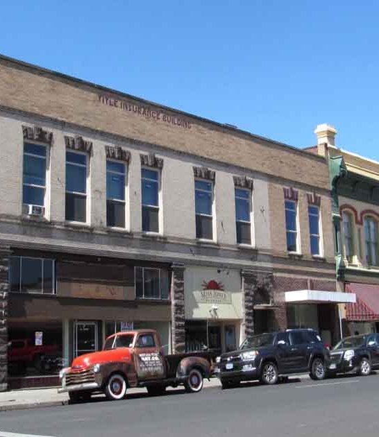 month overlooked city oregon ftr
