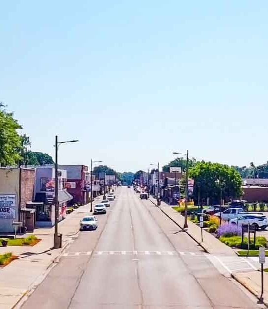 most destination illinois town ftr