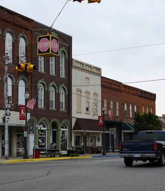 most eccentric town michigan ftr