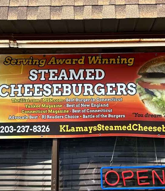 mouthwatering cheeseburger connecticut dreams ftr