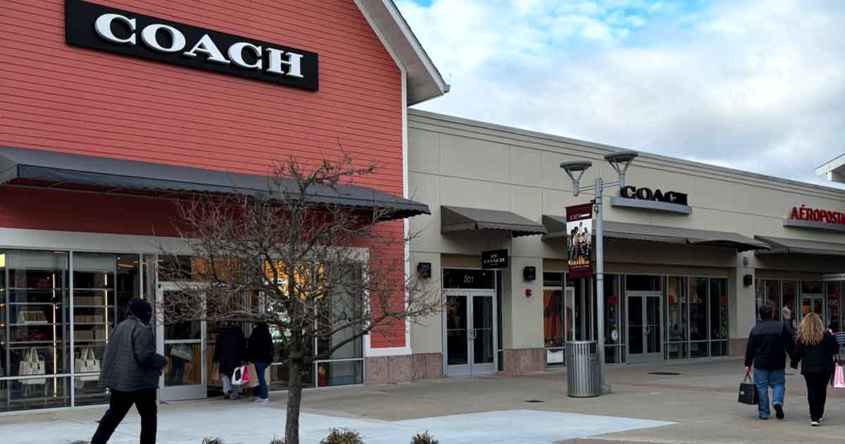 The Unbelievable New Jersey Outlet Mall You Need To Visit At Least Once