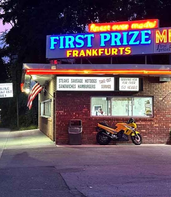 This Legendary New York Restaurant Lives Up To Every Bit Of Hype