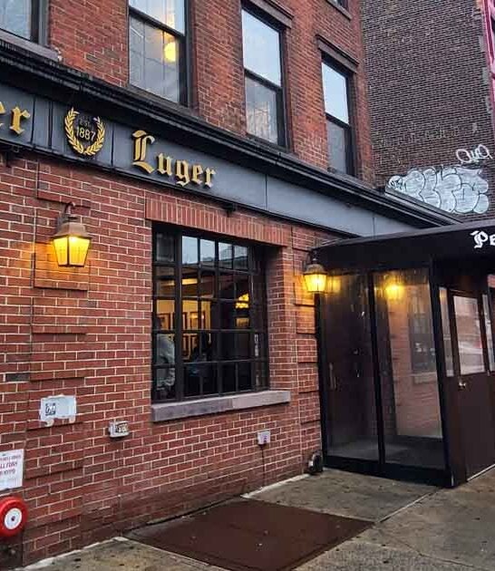 new york oldest steakhouse ftr