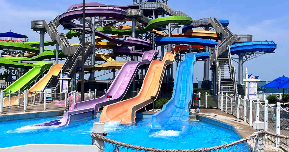 Ohio Is Home To The State's Largest Family Waterpark And It's Pure Magic