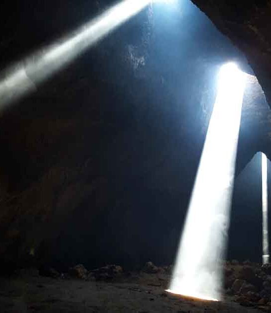 oregon jaw dropping caves ftr