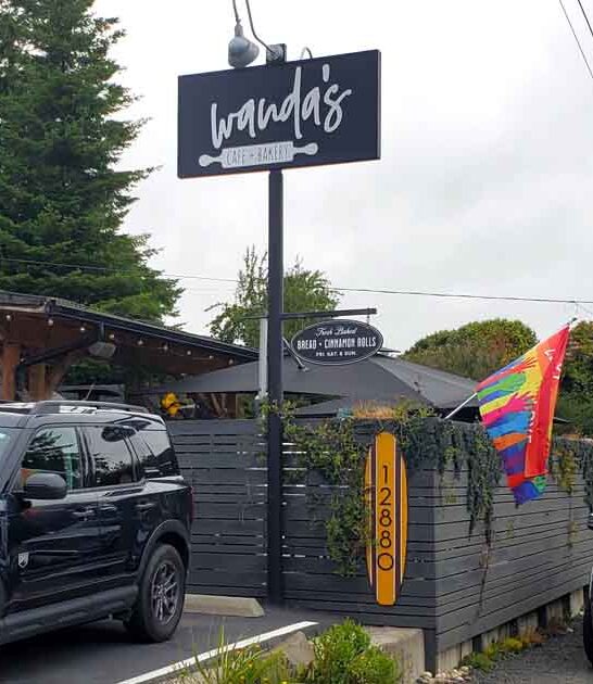 oregon town diner pastries ftr