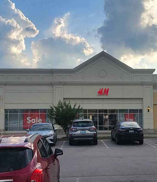 outlet mall retail kentucky ftr