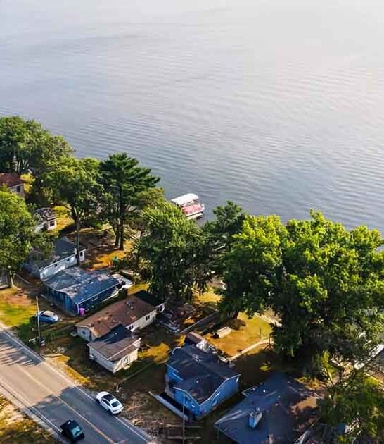 overlooked town michigan rent ftr