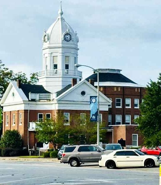 peaceful alabama small towns ftr