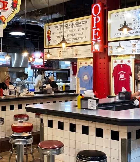 pennsylvania charming amish restaurants ftr