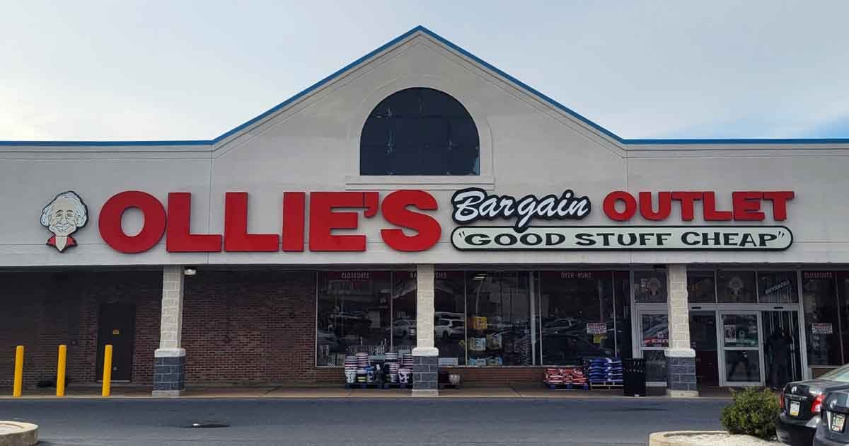 This Pennsylvania Discount Store Is Ridiculously Huge And Ridiculously ...