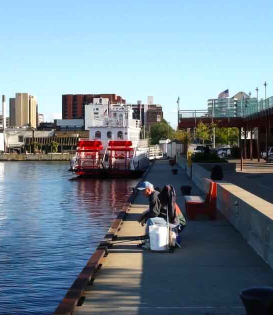 pennsylvania perfect lakeside town ftr