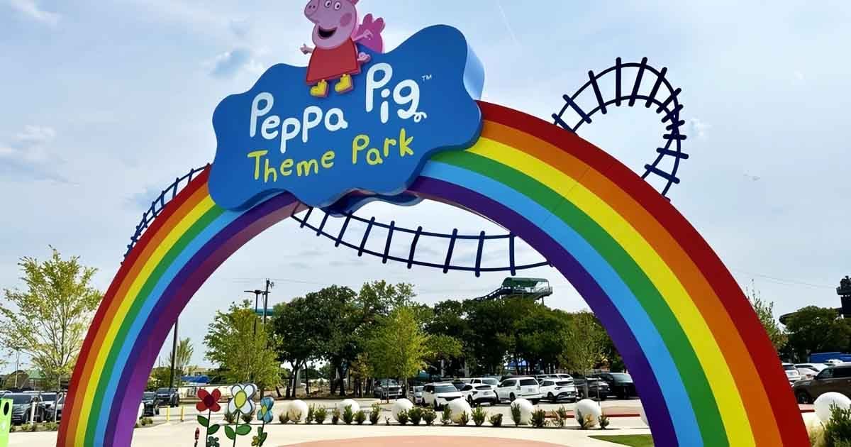 This Peppa Pig Amusement Park In Texas Will Make Your Kids Squeal With ...