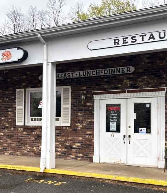 popular restaurant dining connecticut ftr