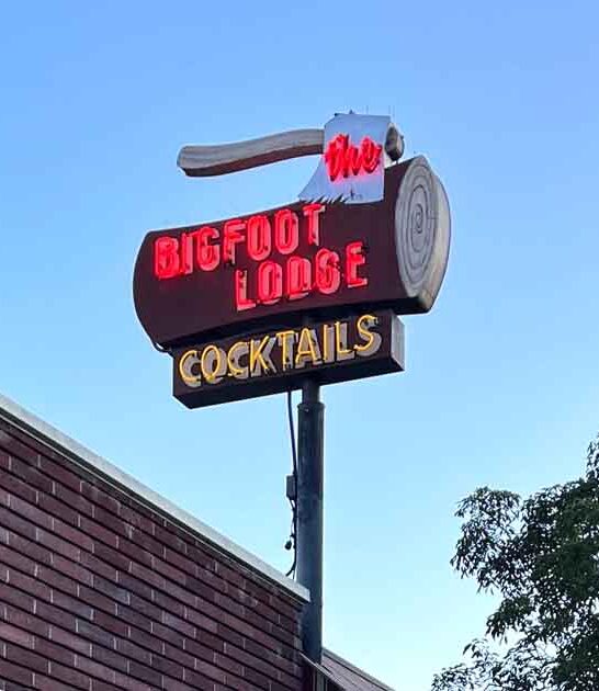 quirkiest bar california bigfoot ftr