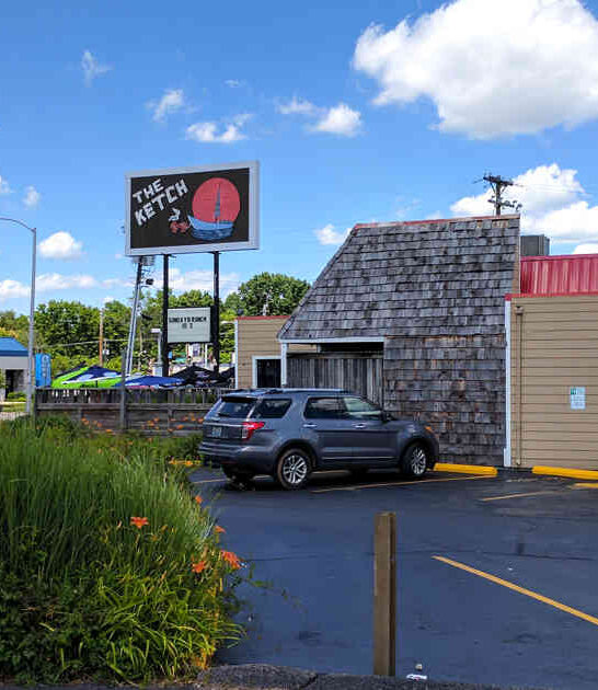 restaurant seafood dining kentucky ftr