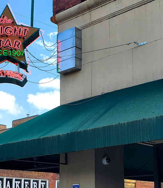 restaurants iconic food alabama ftr
