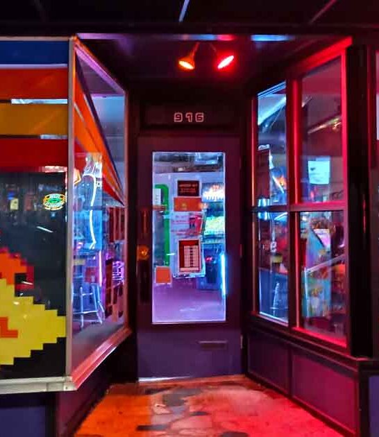 retro arcade bar washington ftr