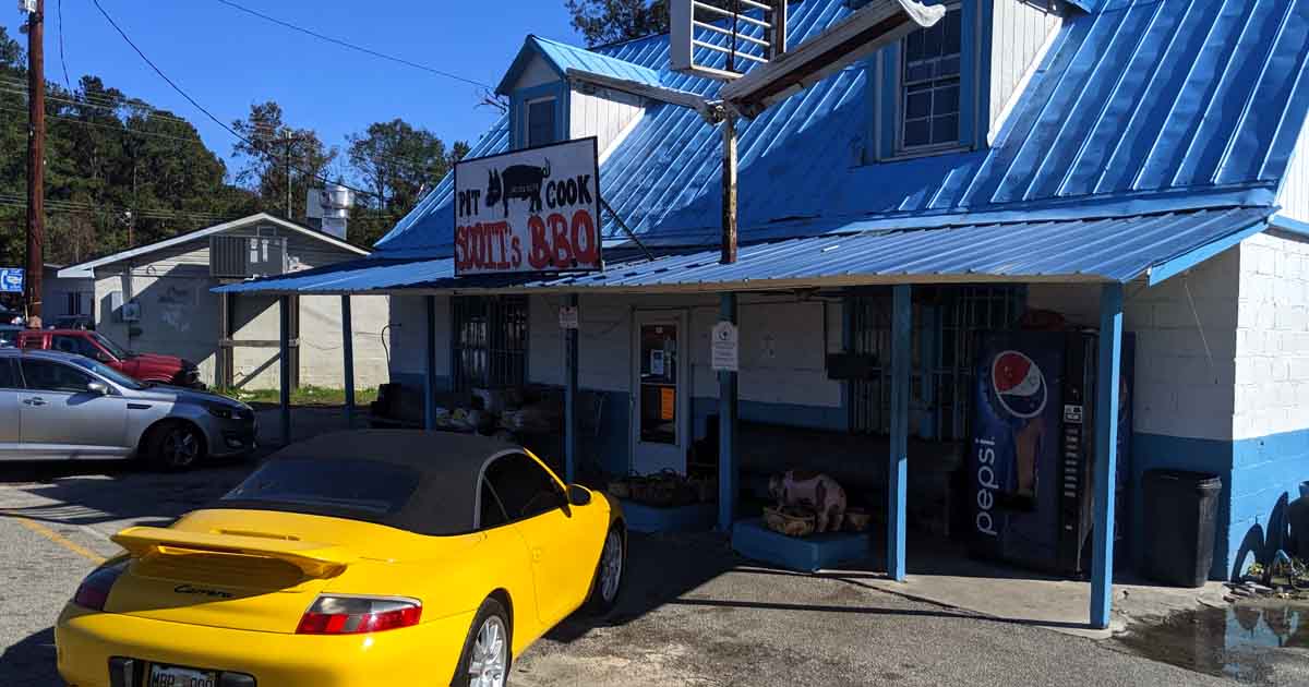 The Best BBQ In South Carolina Is Hiding Inside This Hole-In-The-Wall ...