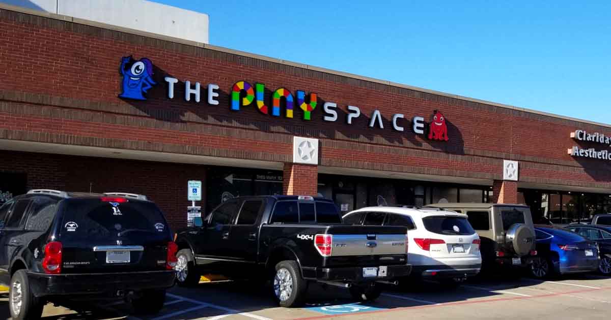 You'll Feel Like An Astronaut At This Space-Themed Indoor Playground In ...