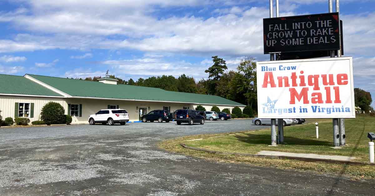 You Could Spend Hours Treasure Hunting At This Amazing Virginia Antique ...
