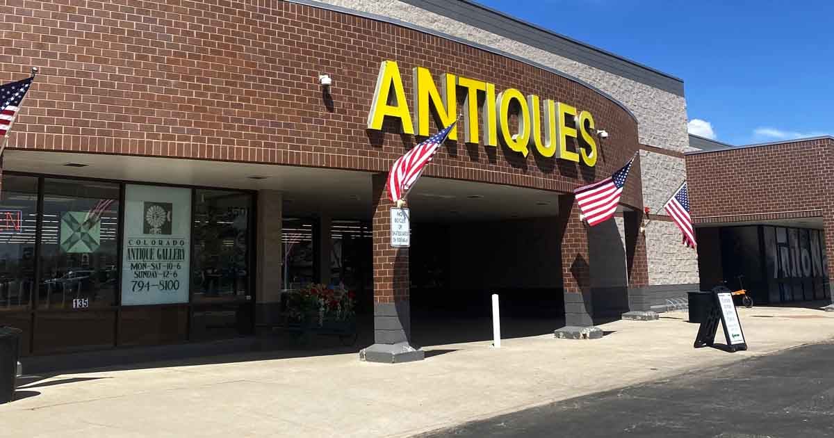 There's A Gigantic Antique Store In Colorado That Takes Hours And Hours ...