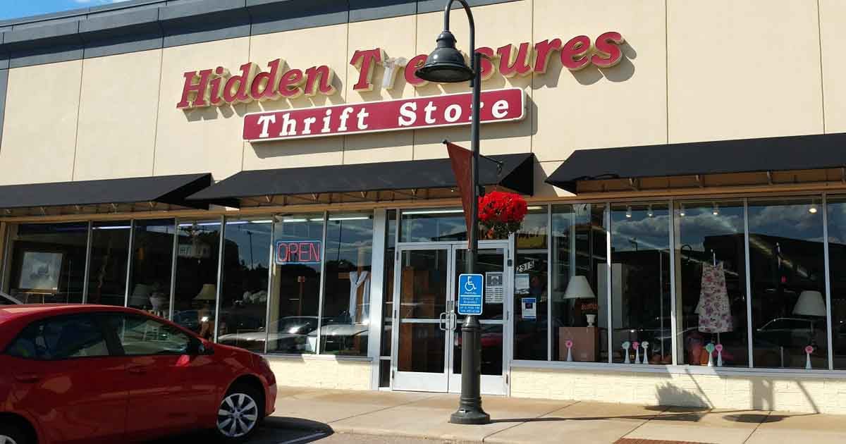 The Sprawling Secondhand Shop In Minnesota That You Could Browse For Hours