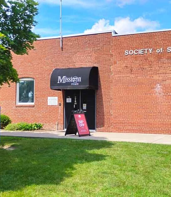 sprawling stores indiana bargain ftr