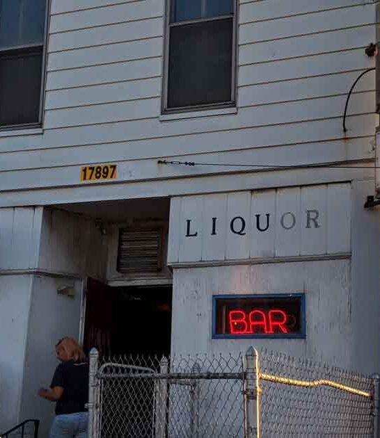 storied michigan bar favorite ftr