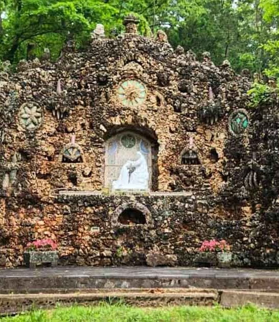 stunning grotto attraction missouri ftr