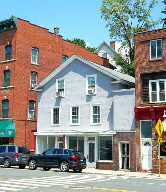 stunning little town connecticut ftr