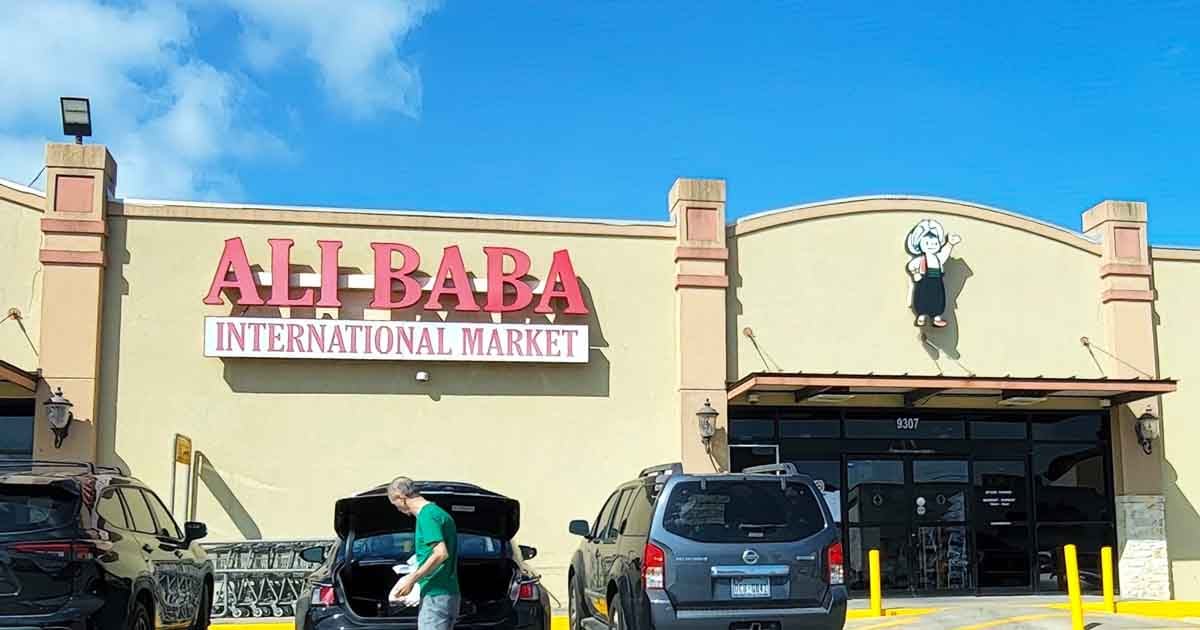 This Sprawling Texas Market Will Make You Feel Like A World Traveler