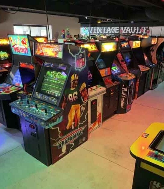 The Throwback Arcade In Wisconsin That&rsquo;ll Make You Feel Like A Kid Again