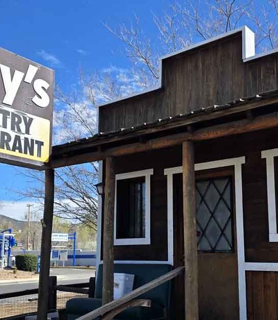tiny arizona eatery pie ftr