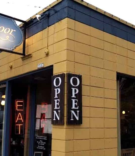 tiny oregon restaurant visit ftr