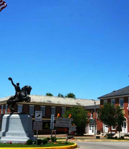 One Tiny Ohio Town Looks Like It Was Plucked Right From &lsquo;Welcome To Flatch&rsquo;
