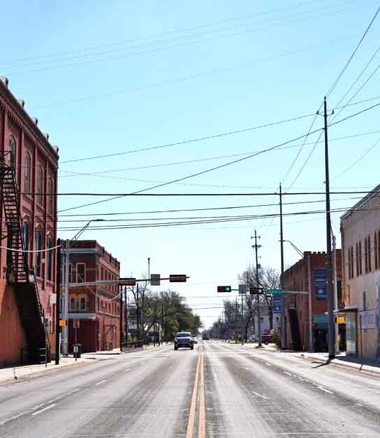 tiny towns texas stranger ftr