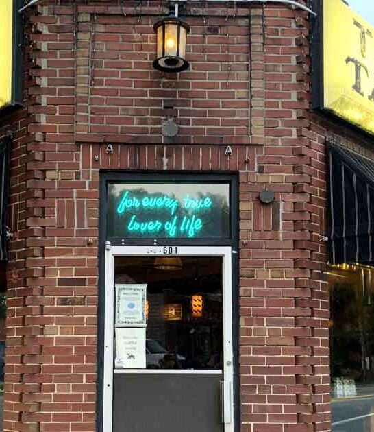 tiny wisconsin tavern bar ftr
