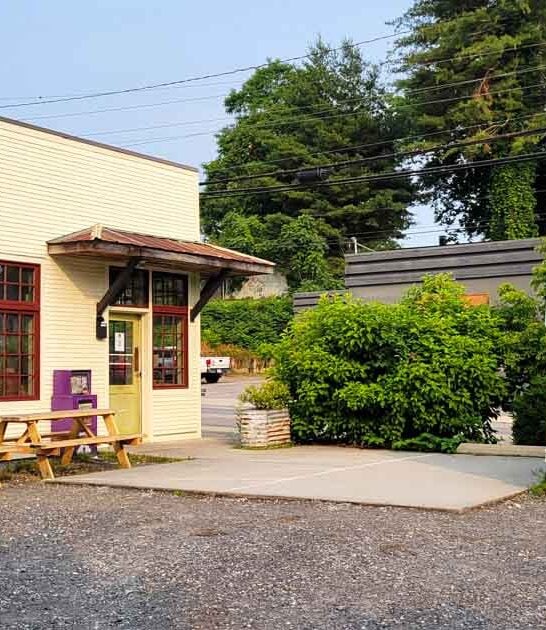 unassuming north carolina bakery ftr