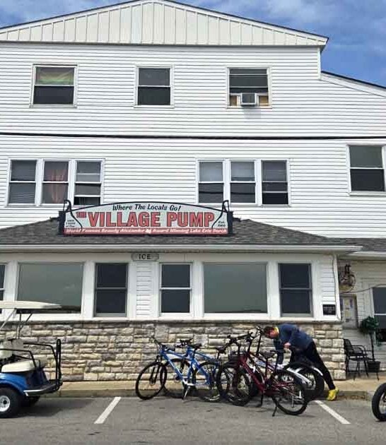 unassuming ohio walleye fried ftr