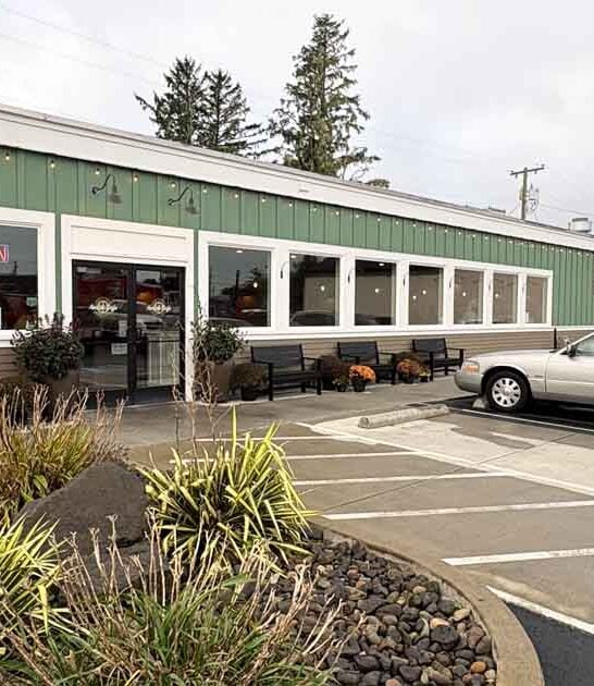 unassuming oregon coast cafe ftr