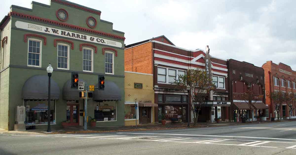 This Georgia City Has Unbelievably Low Rent And You'll Want To Move ...
