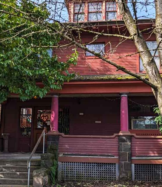 unique restaurants oregon foodies ftr