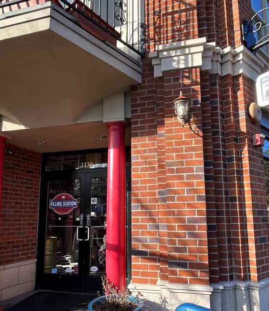 washington gas station restaurant ftr